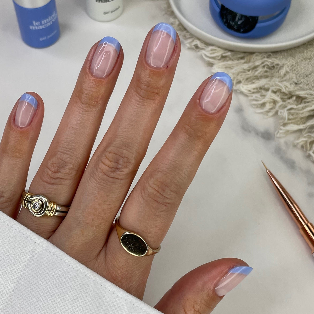 coloured manicure tips