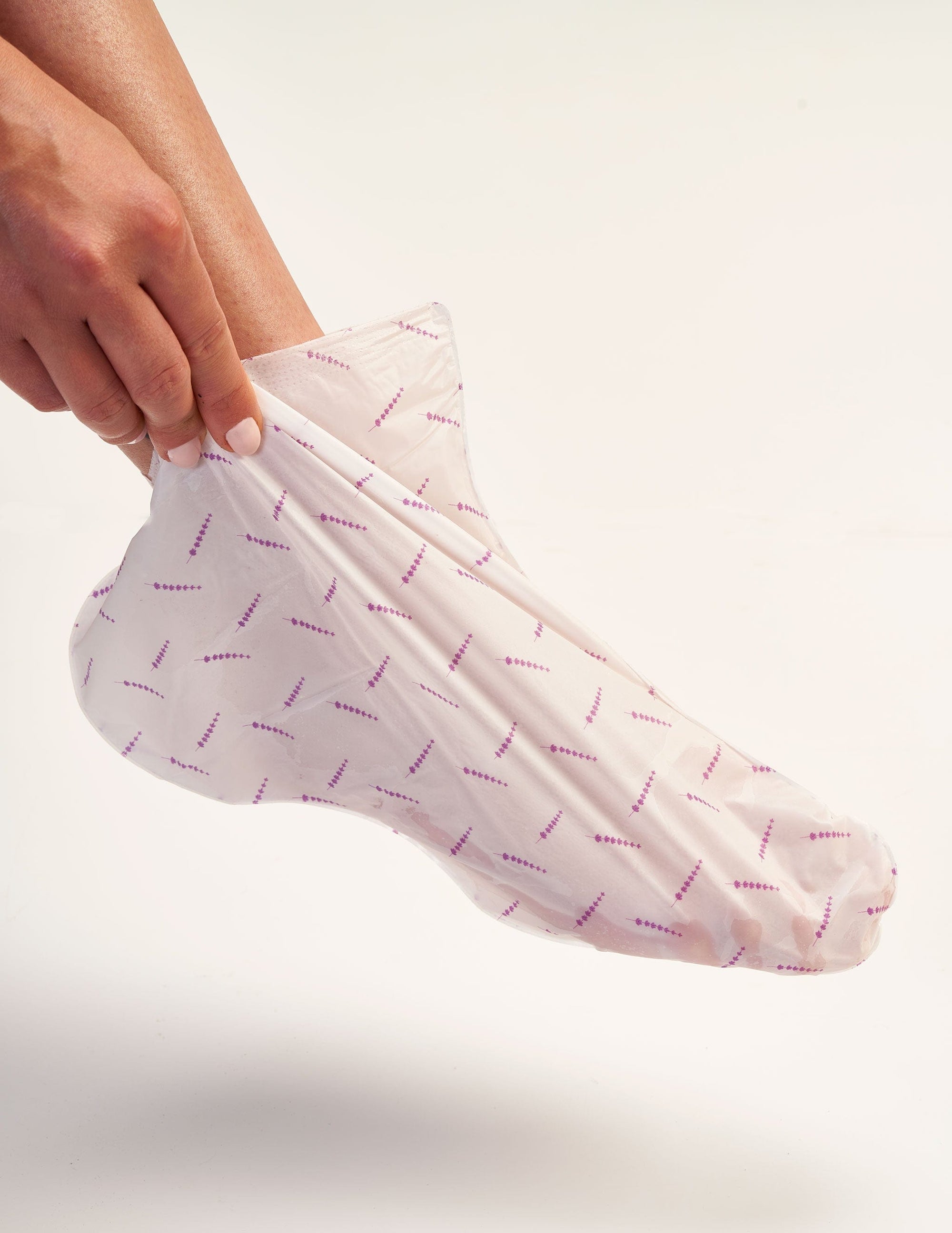 Moisturizing Foot Mask - Lavender - Le Mini Macaron